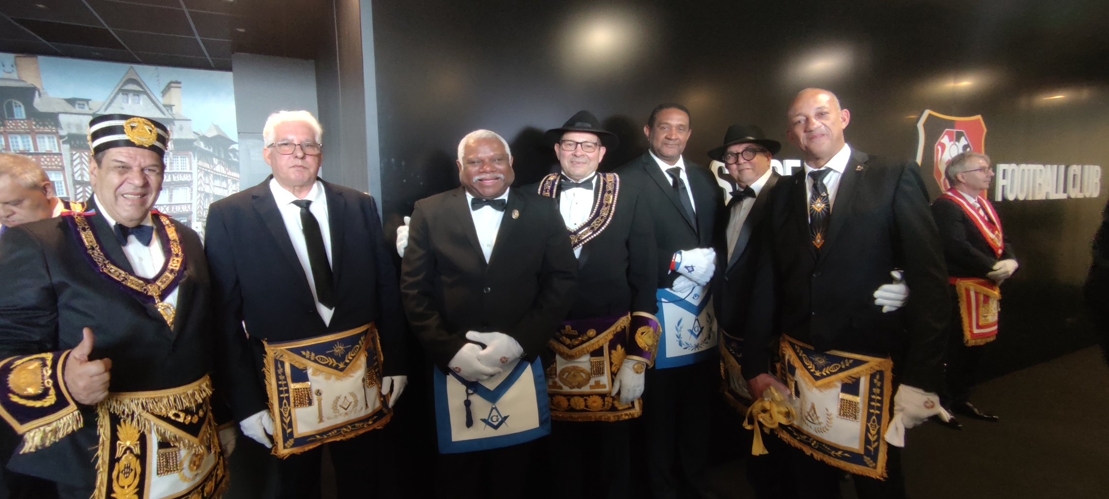 Conferida la medalla de Honor de la Gran Logia Unida de las Antillas al ...